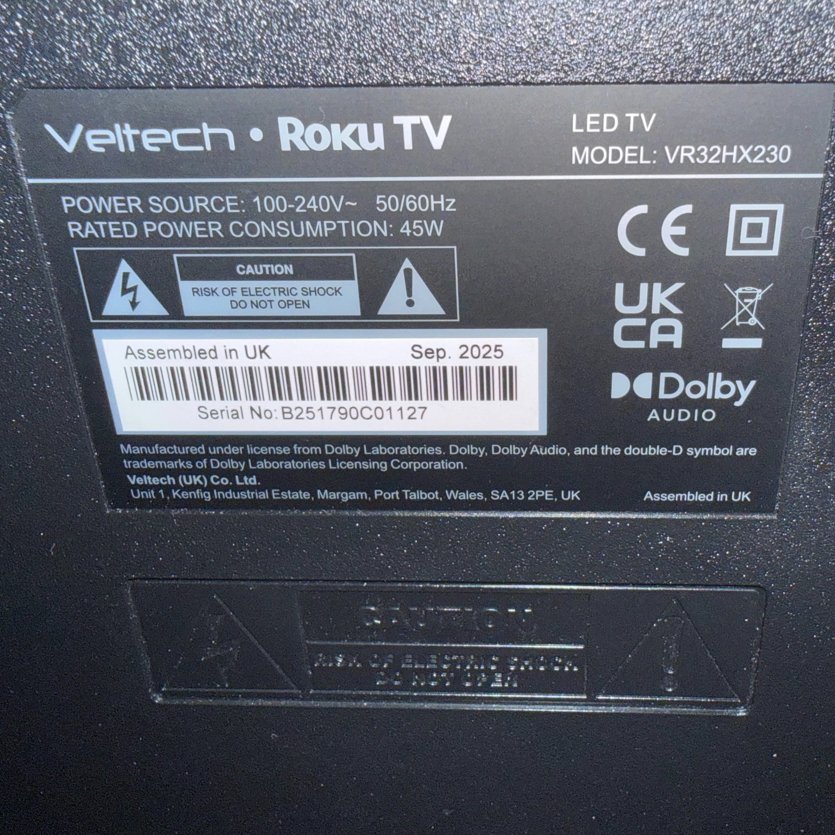 Pre-owned Veltech VR32HX230 32" Smart Roku LED TV - Own4Less